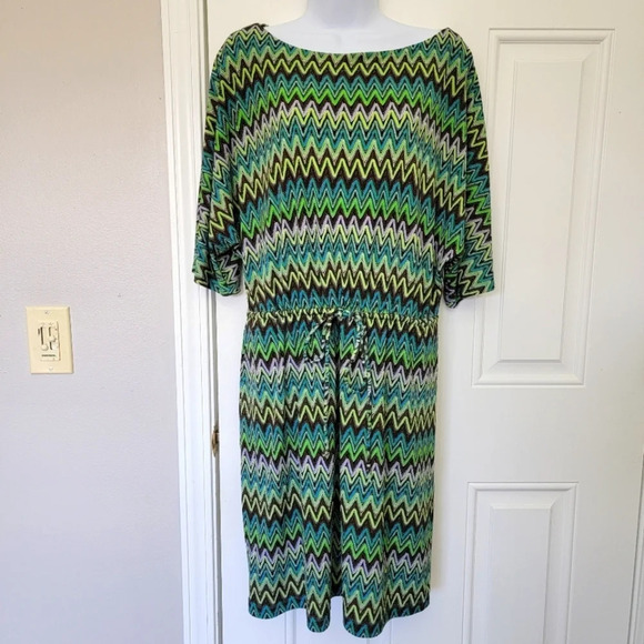 Emma & Michele | Dresses | Emma Michele Retro 7s Green Zig Zag Dolman ...